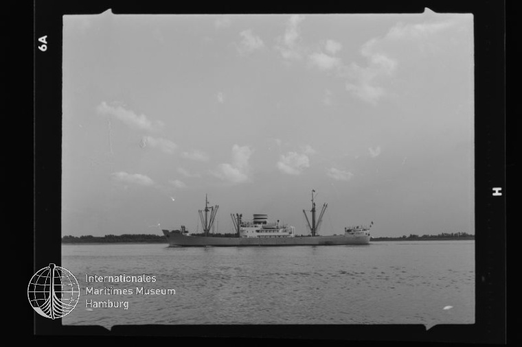 Zeus (1940), Neptun.- Steamship Company "Neptun", Neptun Line, DG ...