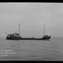 Seeschwalbe ex Ute Freese ex Elke Freese-64 ex Flevo-57 (1950), H. J ...