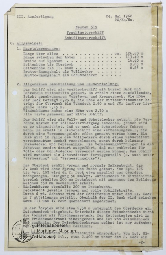 Single-screw cargo motor vessel of about 14300 t deadweight